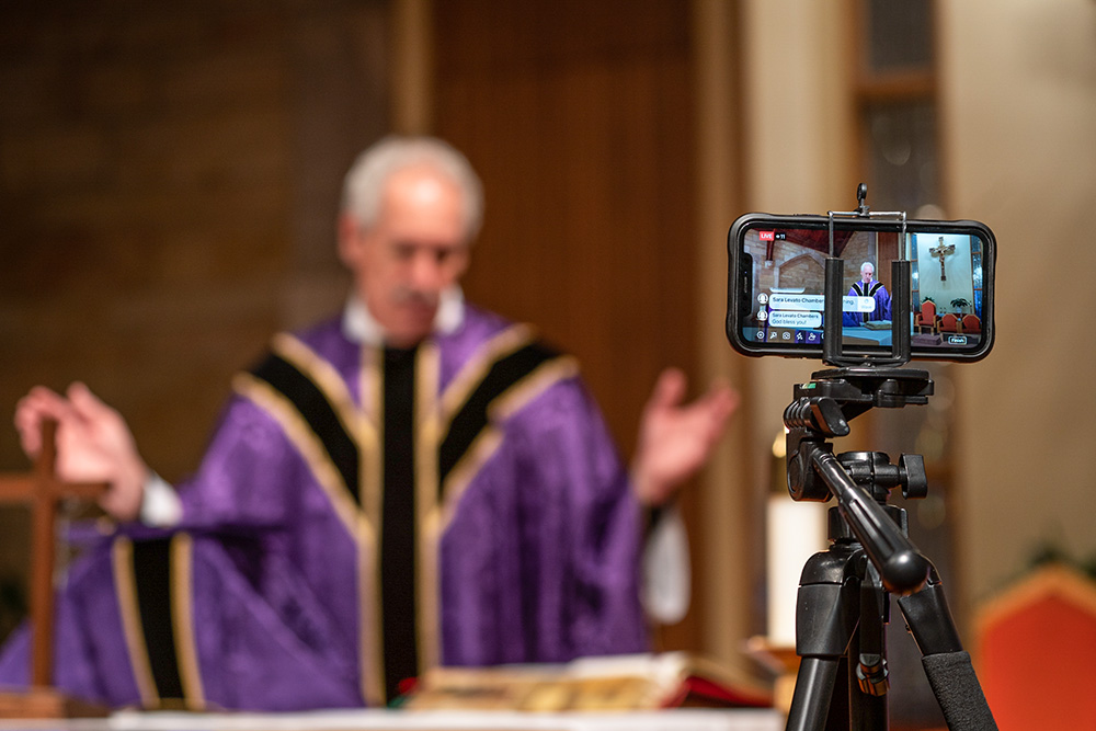 Pastoral Ministry in a Digital Age Presence, Connection, and Community ...
